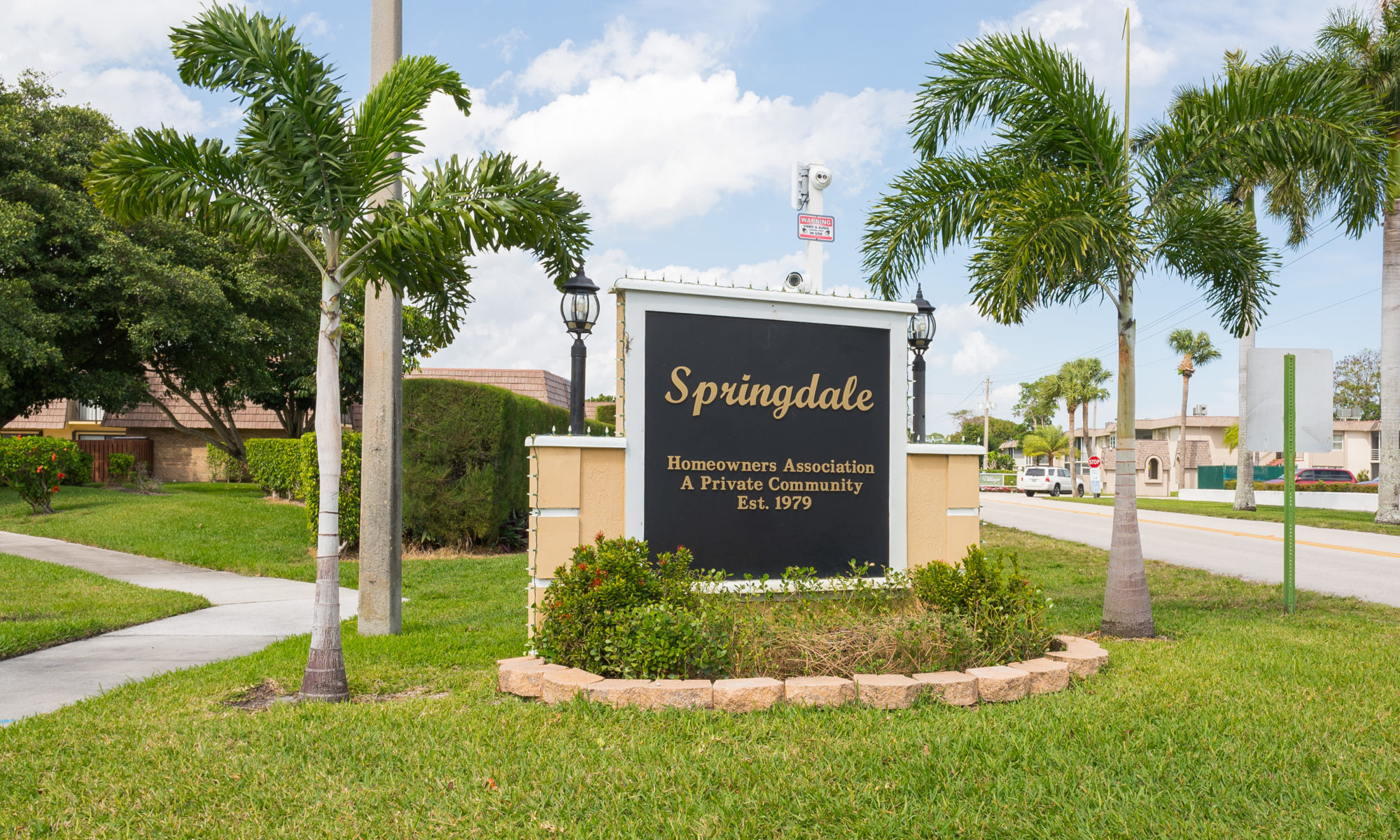 Springdale Palm Springs 10 Homes for Sale | Echo Fine Properties