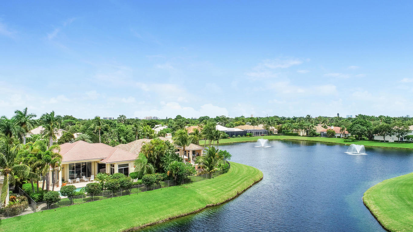 The Crown Jewel of Sabal Pointe! - Echo Fine Properties