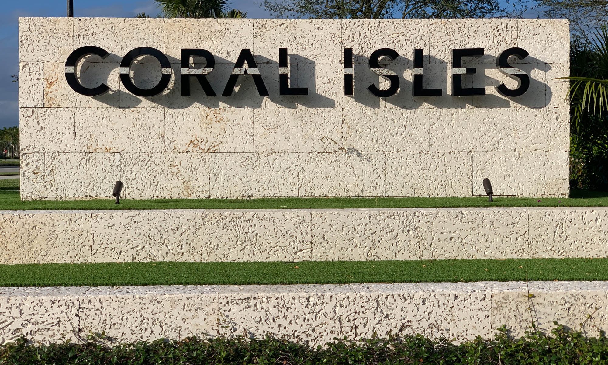 Coral Isles Palm Beach Gardens 4 Homes for Sale | Echo Fine Properties
