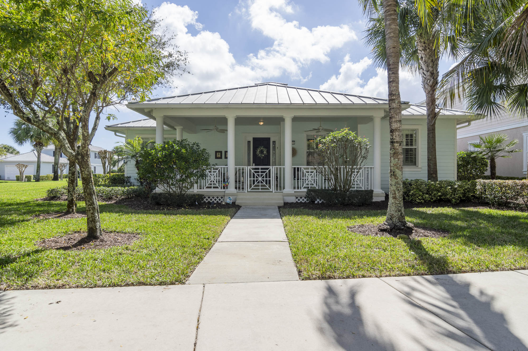 MAGICAL IN MALLORY CREEK! Echo Fine Properties