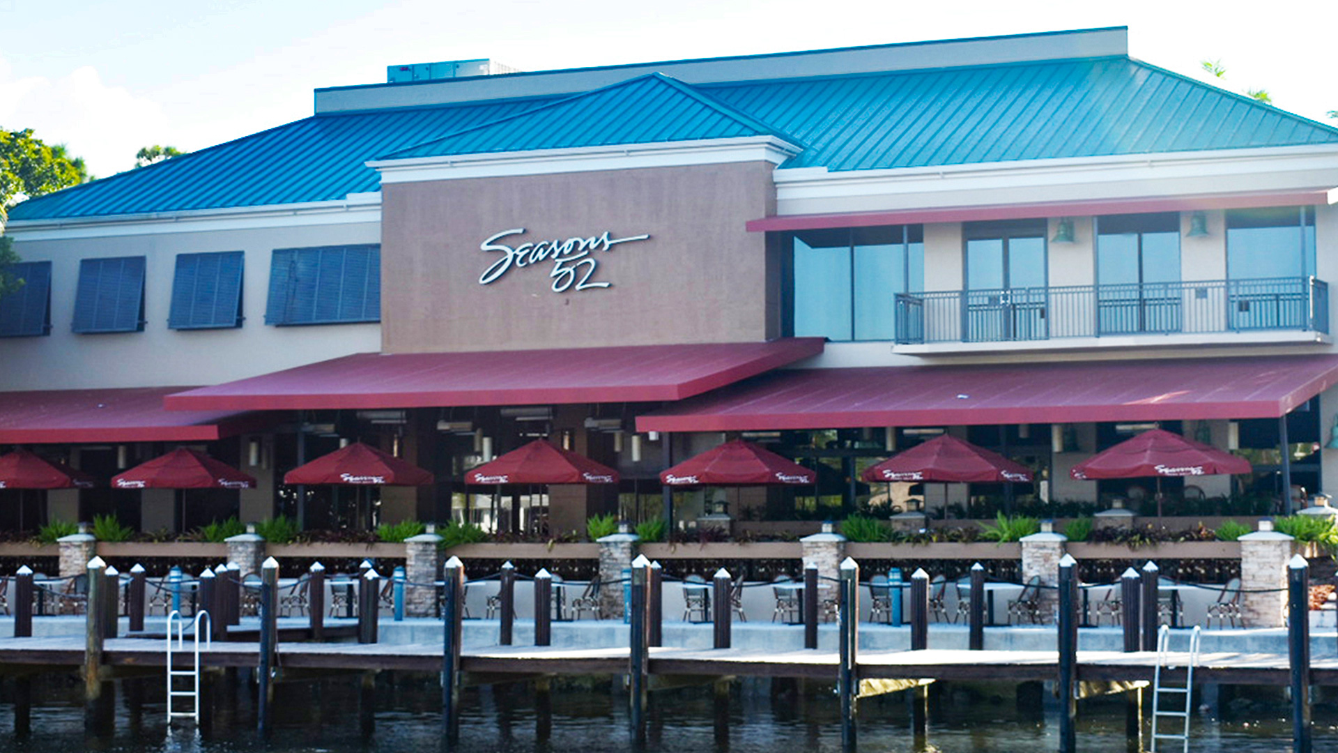 A Delicious meal and desserts at Season's 52 - Restaurant Review - Echo ...