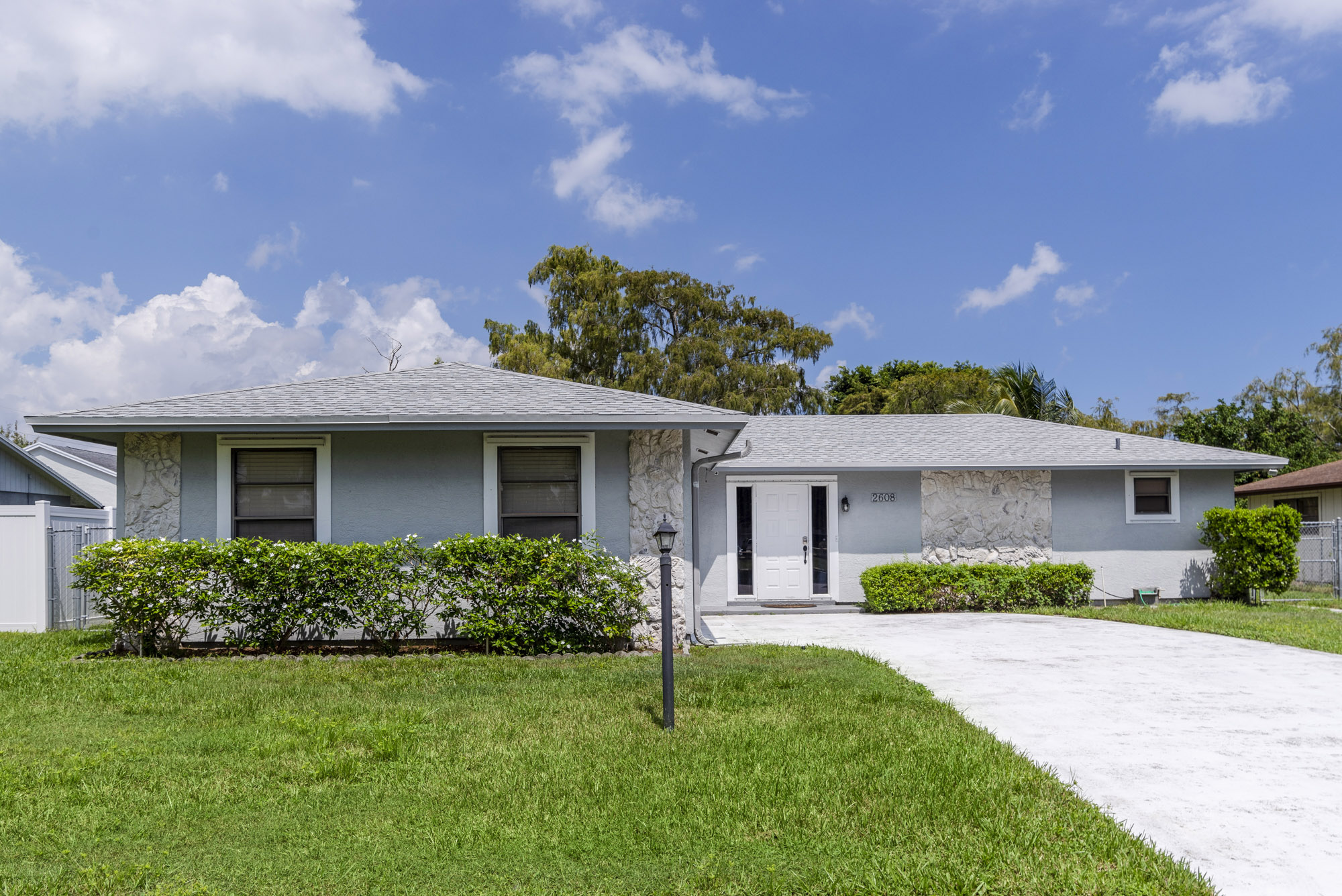 Just Listed | 2608 Doral Way - Echo Fine Properties