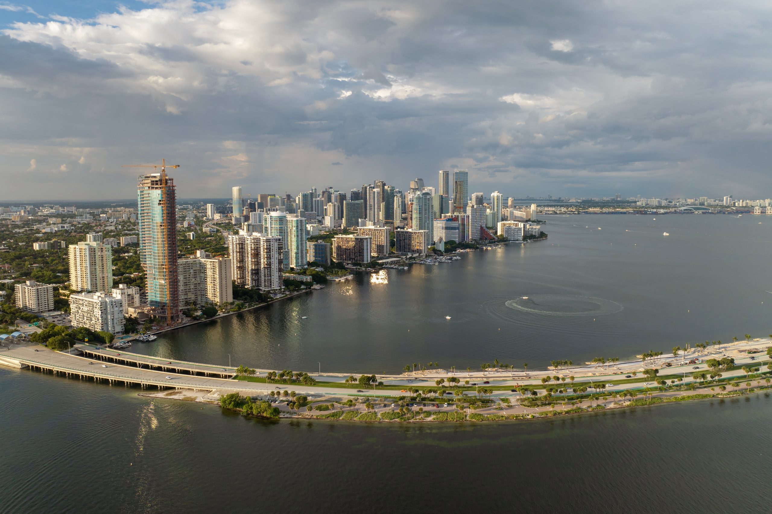 Mercedes-Benz Places - Groundbreaking Miami Real Estate - Echo Fine ...